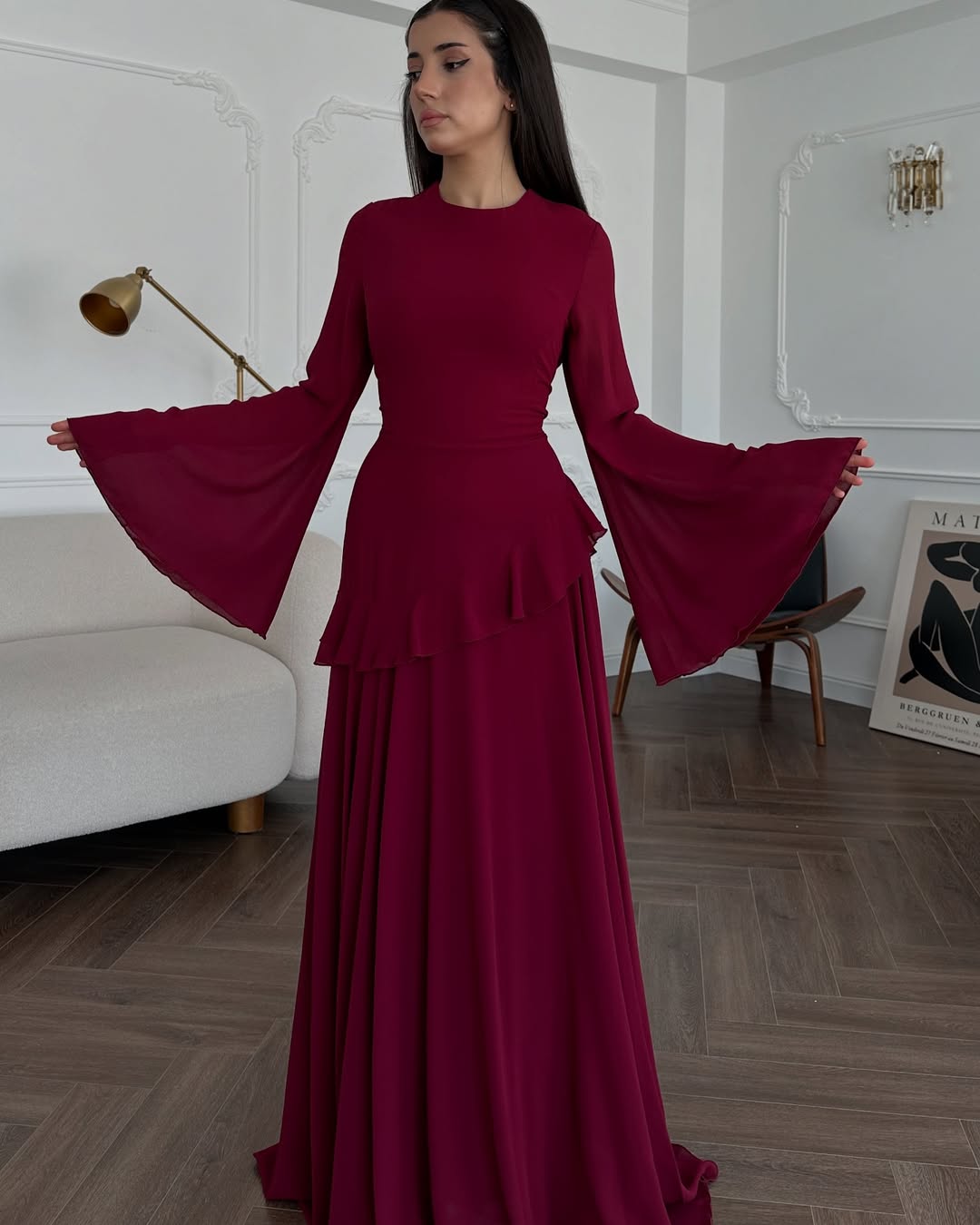 Carmine Red Mirage – Muhtarma